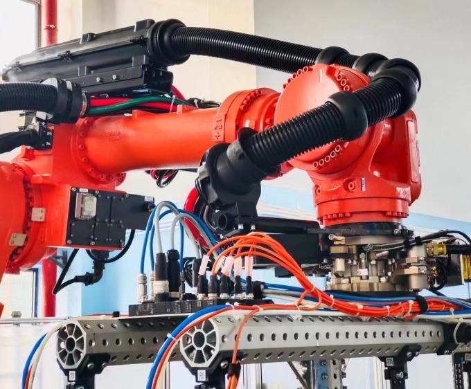 KUKA FORTEC Kr500 Industrial Robotic Arm Load 500kg Handling Grading