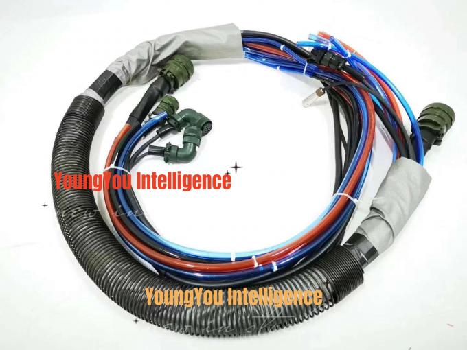 Manufacturing Plant Robot Dress Pack For ABB / KUKA / YASKAWA / FANUC ...